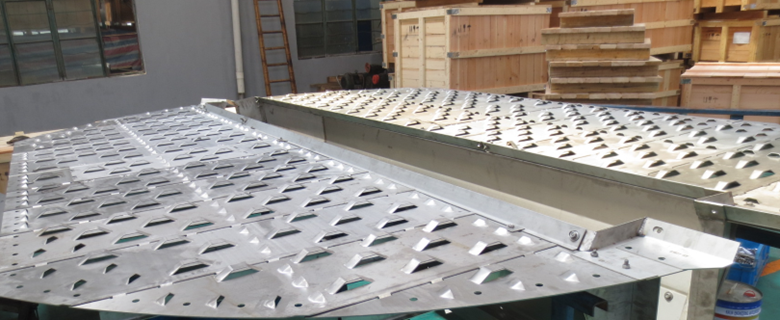 Sulzer anti fouling tray technology | Sulzer