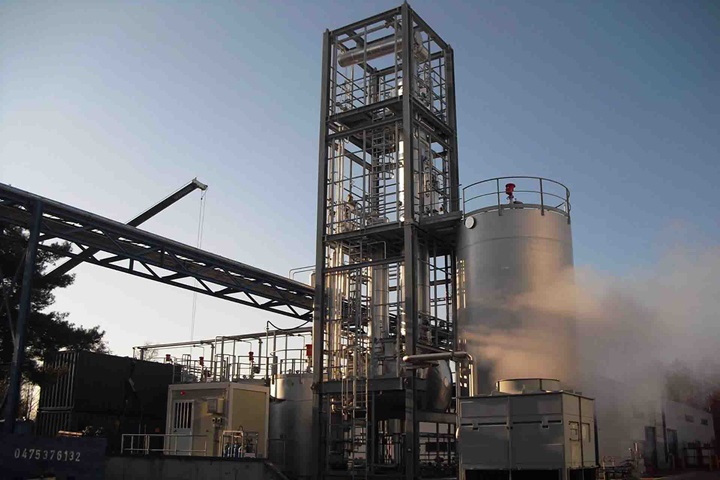 Distillation and absorption technology | Sulzer Distillation and absorption technology | Sulzer